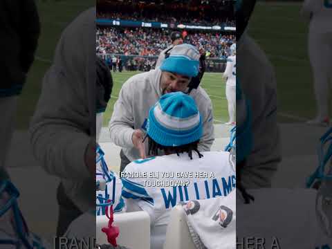 Jamo is a great gift giver 🎁 | Detroit #Lions #shorts