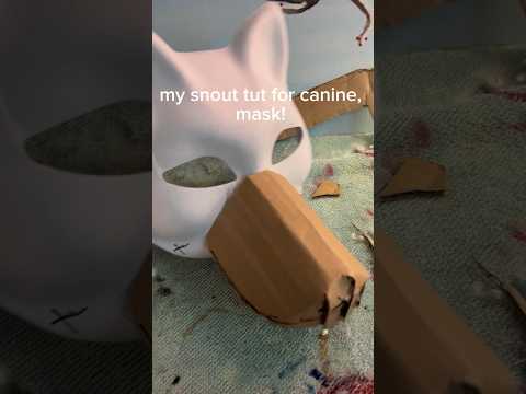 snout tut! #theriangear #therian #wolfmask #therianthropy #animalmask #furry