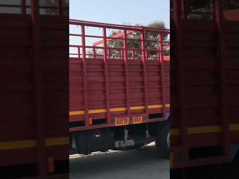 LCV Transportation Service, Small commercial vehicle transport in India