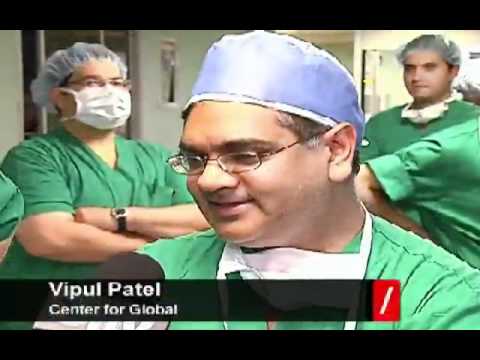 The First Robotic Prostatectomy in Columbia | Global Robotics Institute | AdventHealth