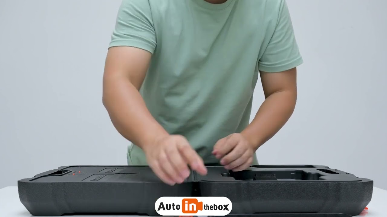 OTOFIX D1 Max Car Scan Tool Unboxing