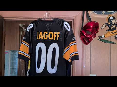 1Yinzer comment to PITTSBURGH STEELERS on Anthony Rose Jr. sticker on helmet