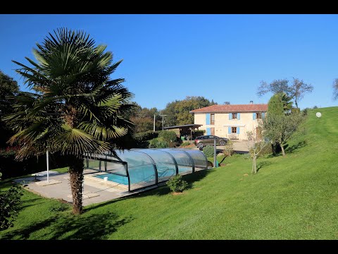 EL5250 Renovated Gascon farmhouse, idyllic location, pyrénéen views. pool. Quiet location.