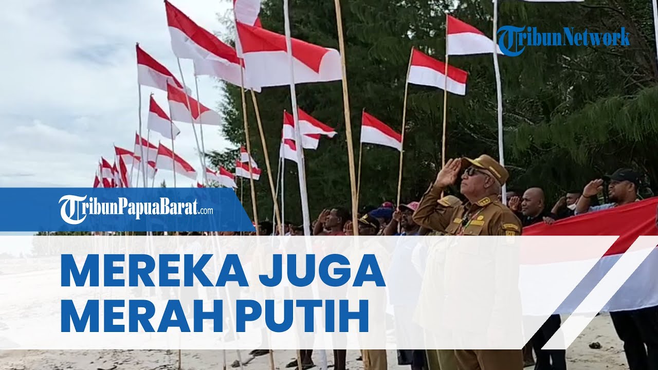 77 Bendera Merah Putih Terbentang di Pulau Fani Raja Ampat, Paulus ...