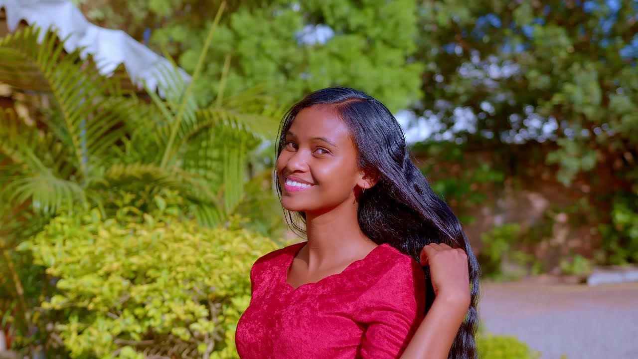 MIARAKA AMIN'I TOMPO by GOOD VEZ from Madagascar | Popnable