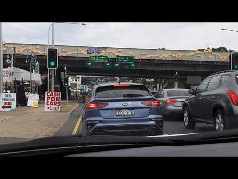 Australia's road rules and demerits point ( for overseas driver )