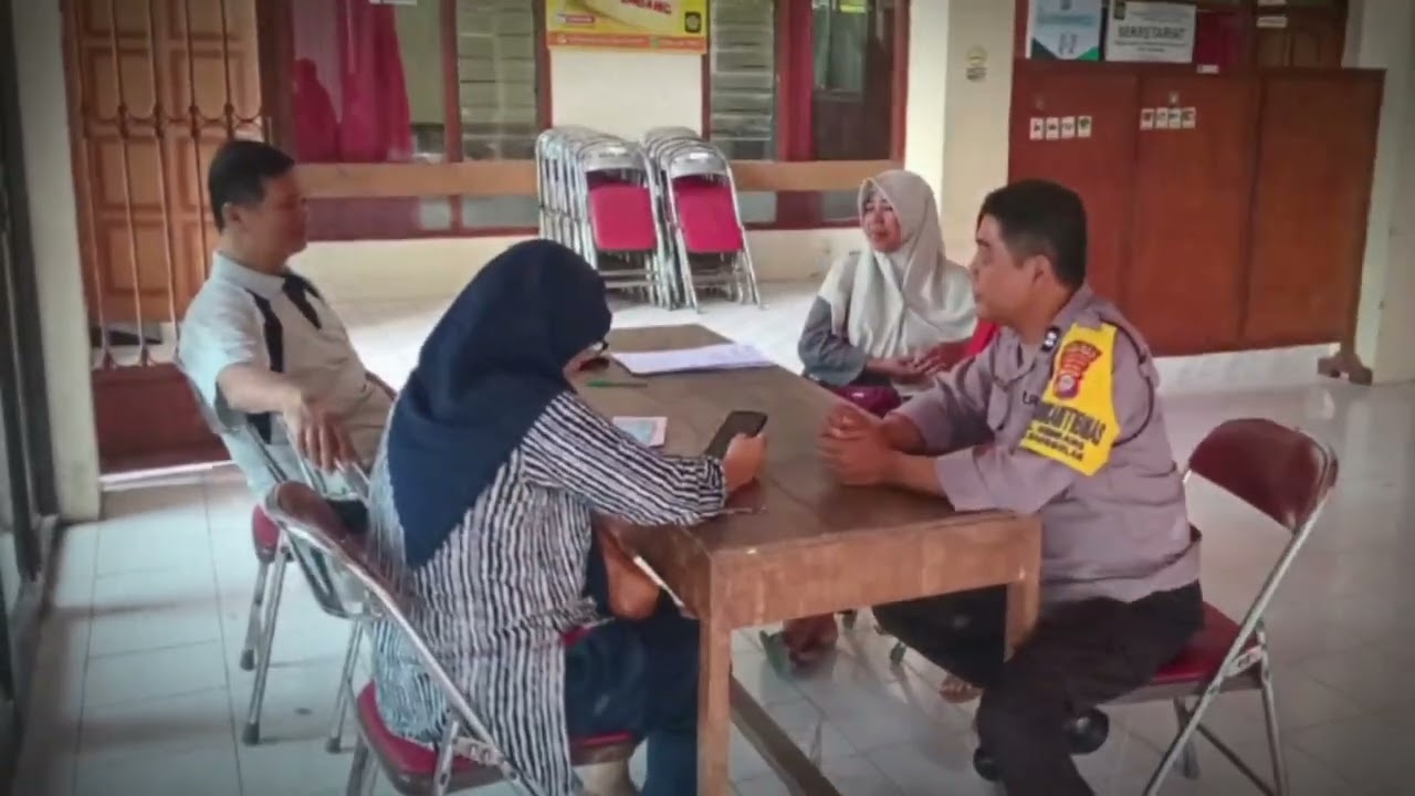 Bhabinkamtibmas Kembang, Sambang warga Kalurahan binaan, sampaikan pesan kamtibmas