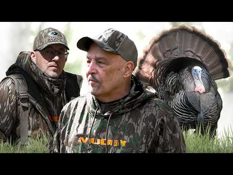 Turkey Hunting the Midwest with Two Calling Champions | Turkey Season 25