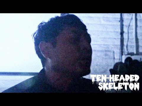 LIVE: “Vampire Hunger” featuring Sofia Studeninika – TEN-HEADED SKELETON