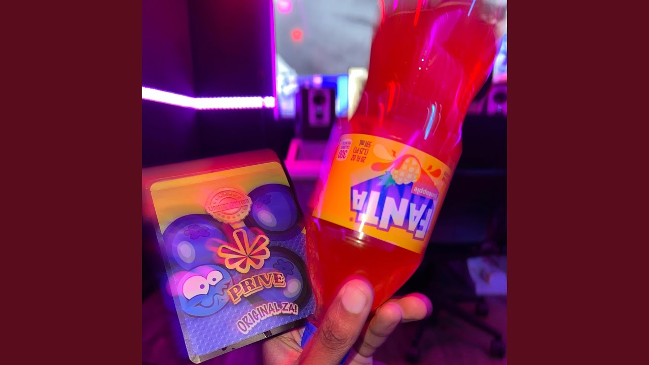 PINEAPPLE FANTA (feat. Zell Too Eww)