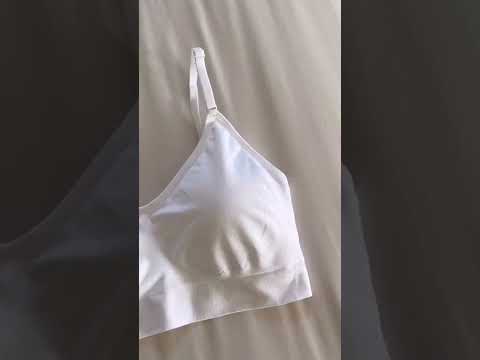Junior and Curvy bra fits for band sizes 28-38 | AA-DDD cups *
