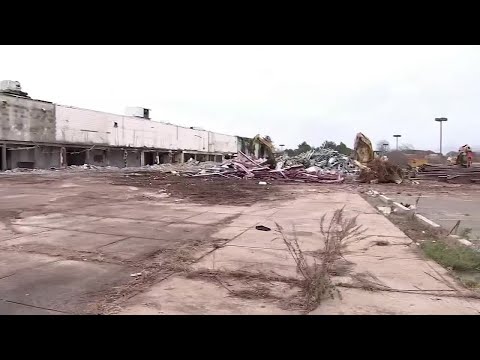 ARCHIVE VIDEO: Plans move forward to develop old Showcase Cinemas property in East Hartford