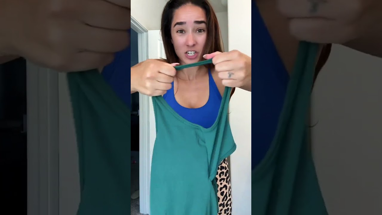 5’6” 140lbs in a medium! #workoutset