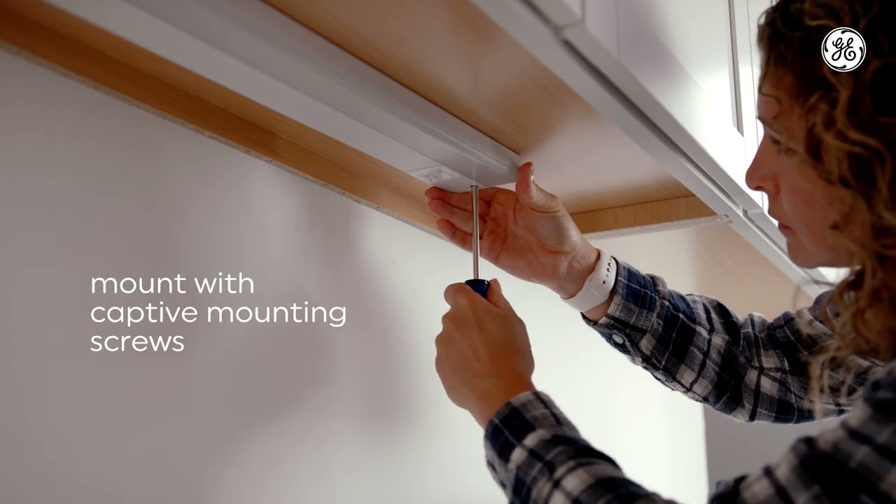 Premium Undercabinet Fixture Install