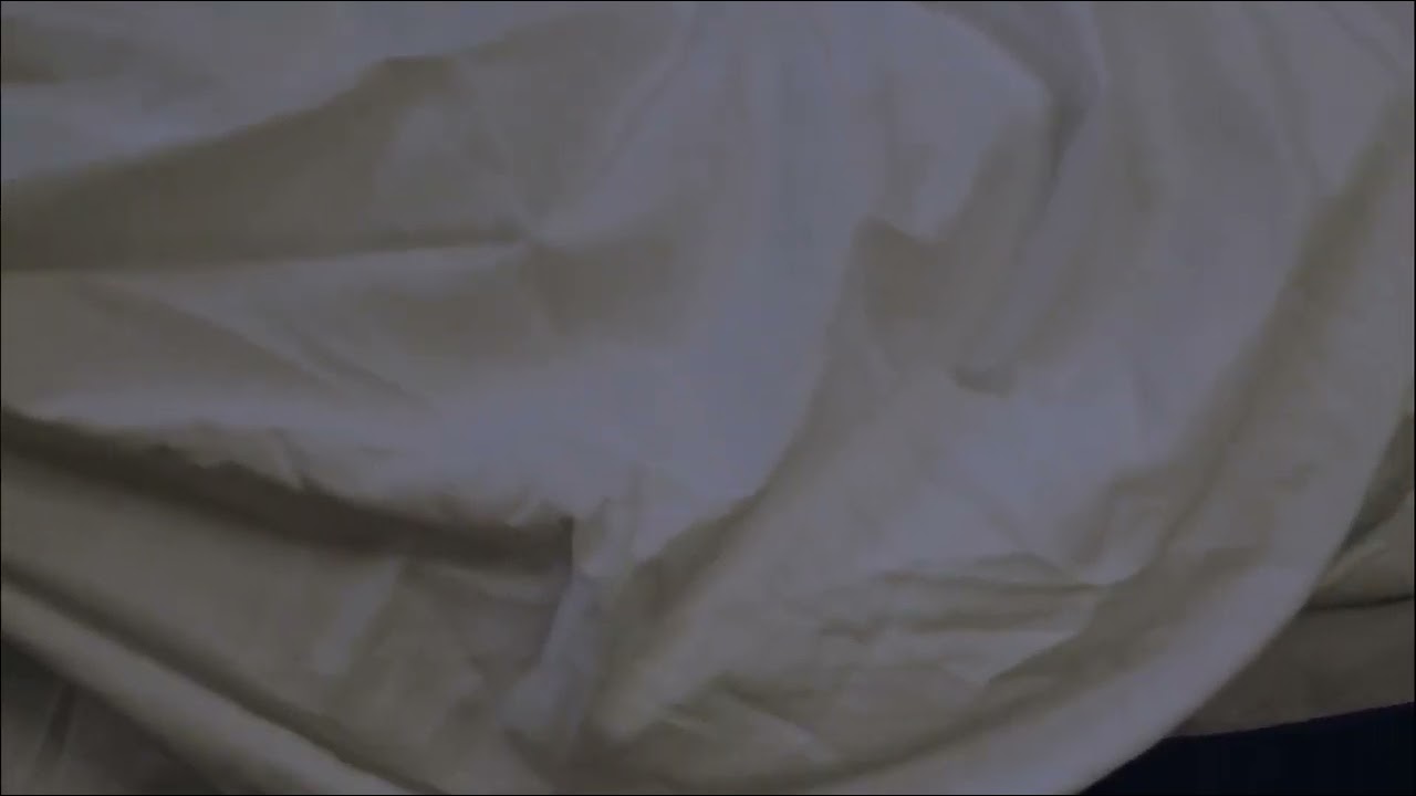 Interracial kiss - Incarnation 2
