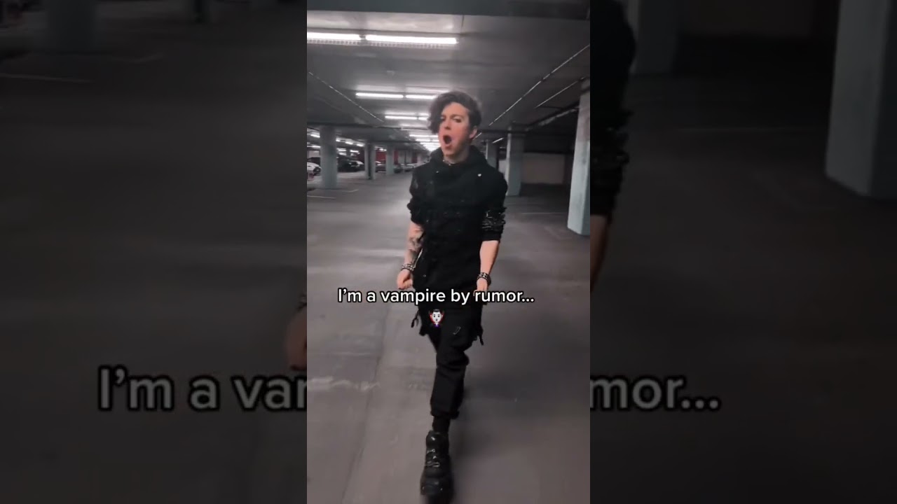 IF YOU LIKE EMO MUSIC AND VAMPIRES WATCH THIS… #emo #rockmusic #hardrock #vampire #goth #poppunk
