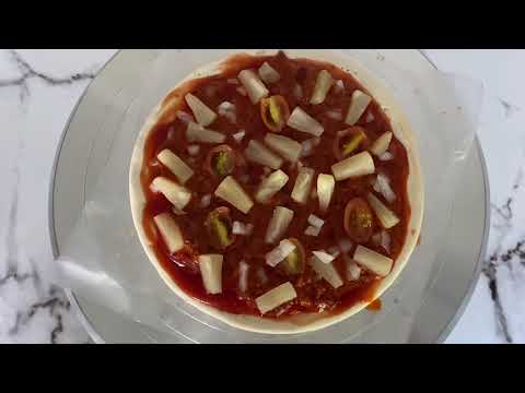 Cheesy Tuna Flakes Marinara Pizza | San Marino Tuna Flakes