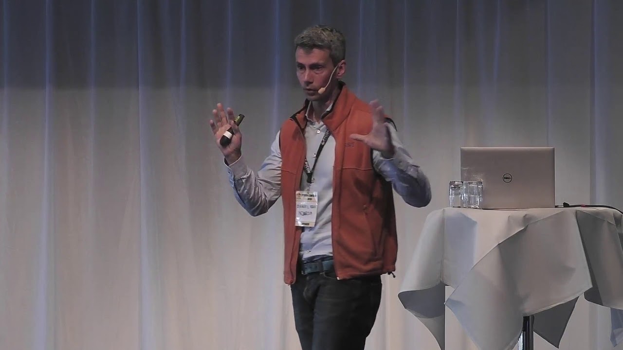 Why Python is huge in finance? by Daniel Roos