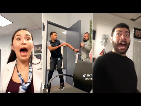 BEST SCARECAM Pranks Reaction 2025 😂 #346 // Jumpscare // Funny Video //TikTok Honors/