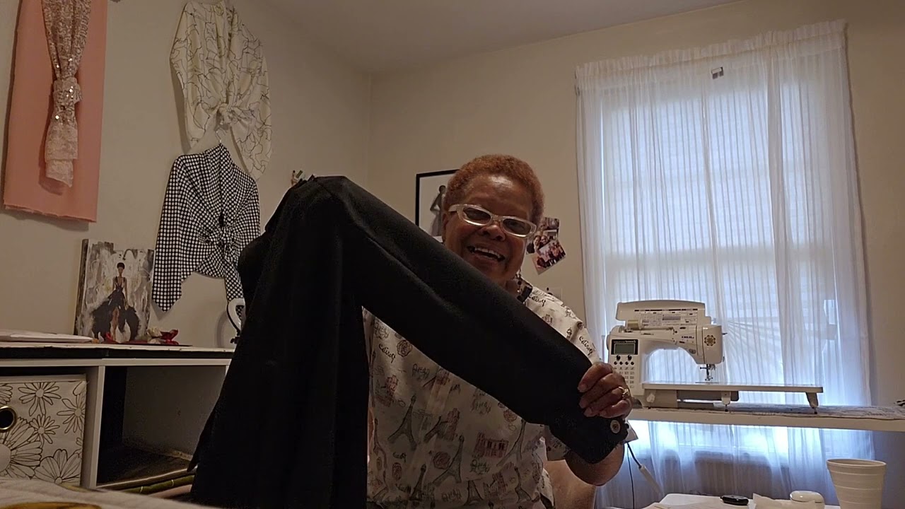 The Vintage Jacket - Vogue 1966. 09/30/23.    Donna's Things