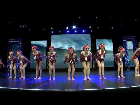 2017 SHOWSTOPPERS Dance - "Surfin' USA" Tumbling (Dance Studio 84)
