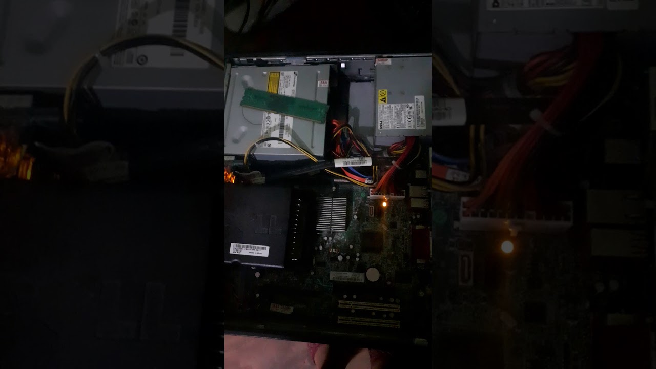 pc nu afiseaza cine stie ce are?