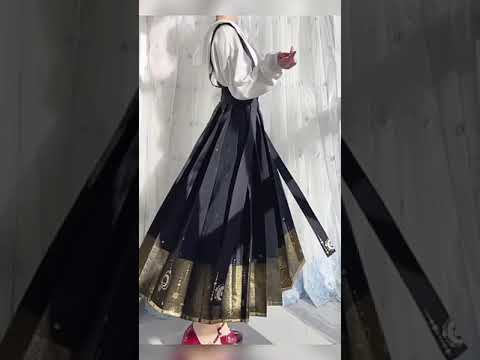 Chinese traditional clothes, hanfu.