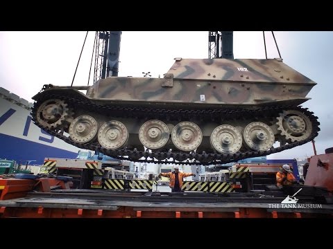 Video: Elefant Tank Arrives For New Exhibition at Bovington Tank Museum ...