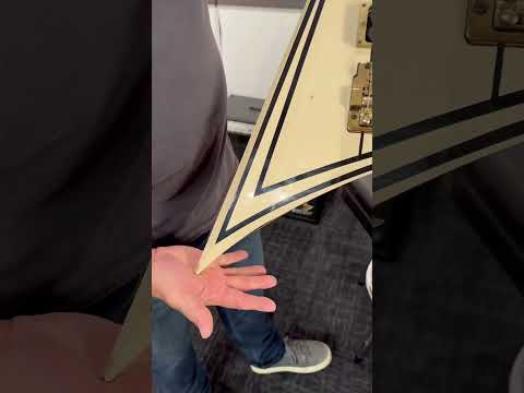 Unboxing a Super Rare 1983 Jackson RR Short Wing Randy Rhoads Guitar! #jacksonguitars #randyrhoads