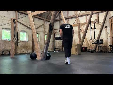 CABLE SINGLE-ARM TRICEPS PUSHDOWN