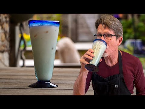 Let's make Horchata de Coco