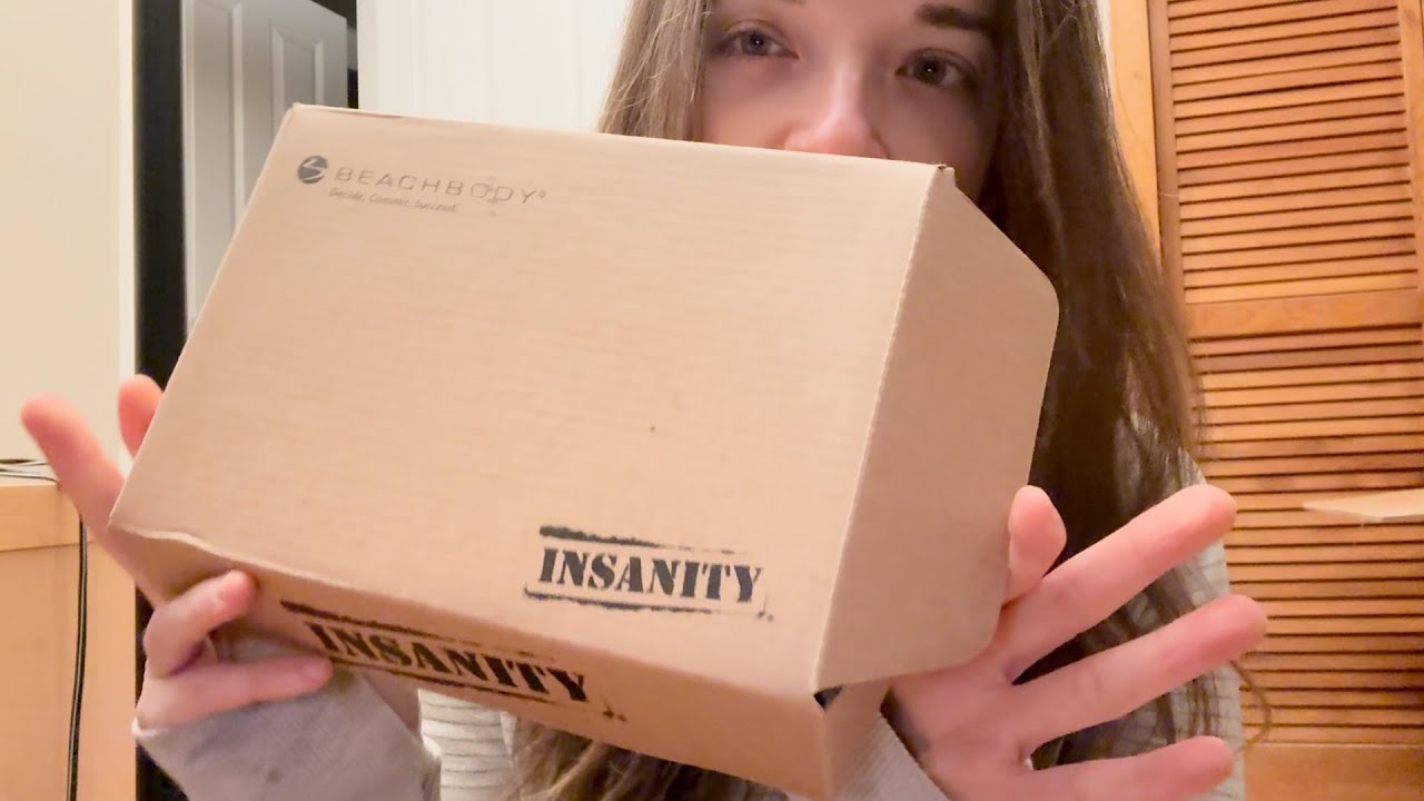 Beachbody Insanity Workout DVD Base Kit Review #ad #amazoninfluencer