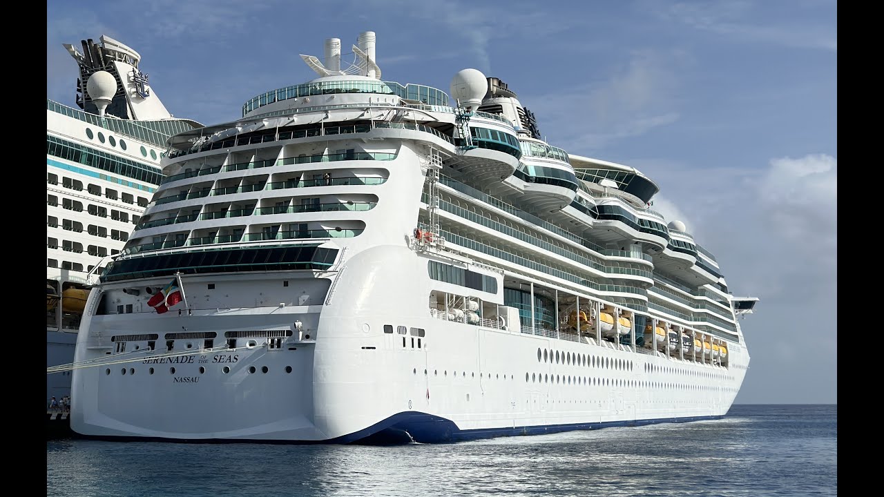 Serenade of the Seas Royal Caribbean Junior Suite Room review 1548