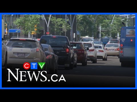 Alberta introduces legislation to overhaul car insurance