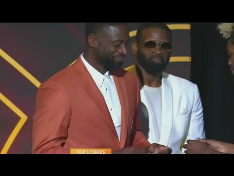 Dwyane Wade now in Hall of Fame