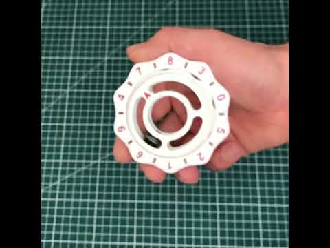 🎲 Deca dice loopy looper・Free STL File for ・Cults