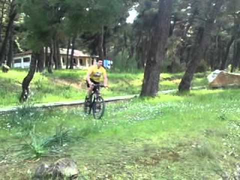 Tomac Cortez 2009 extreme downhill LOL!!
