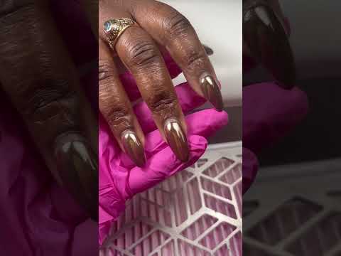 https://www.instagram.com/natali_bordei_nails?igsh=MTZ6dHI1OHNxYm4ycQ==