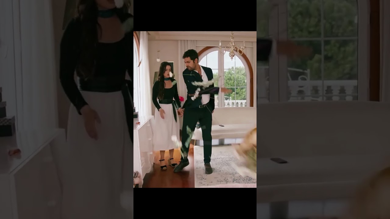 Jealous Halil #rüzgarlıtepe #jealousy #cemrebaysel #halilfırat #turkishdrama #shorts