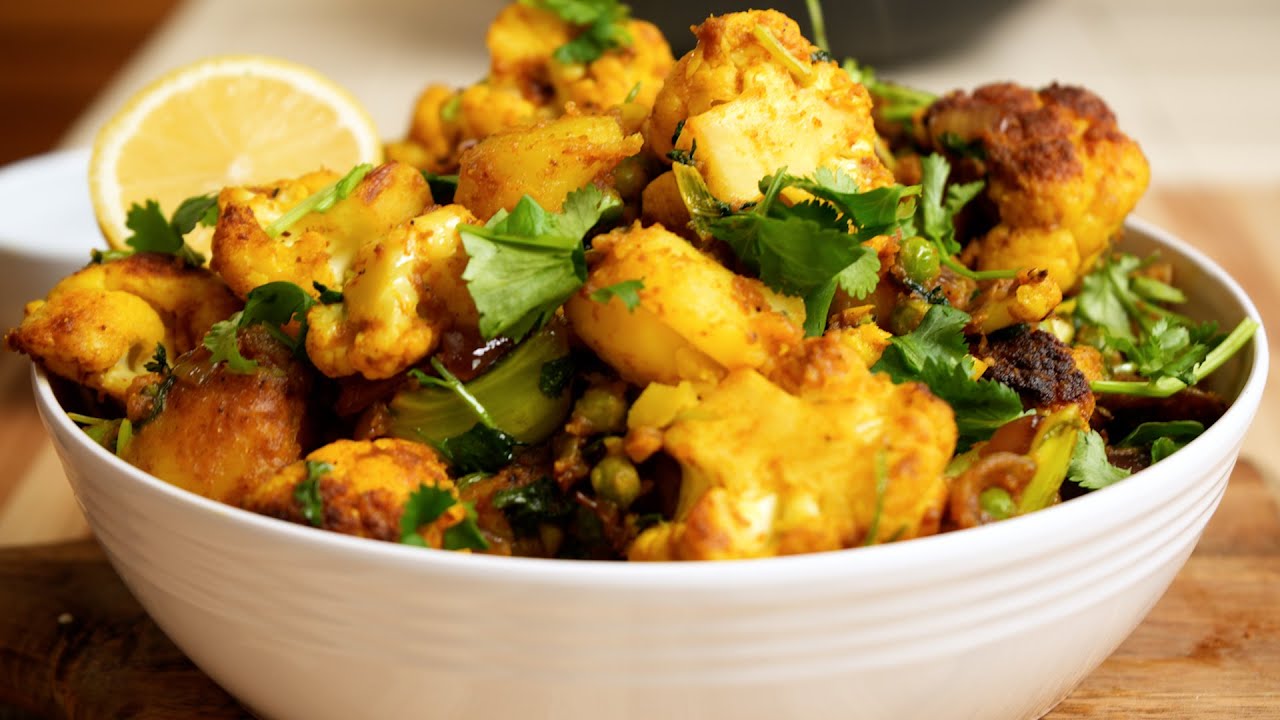 Dinner Ideas! Tasty Potatoes and Cauliflower with Peas | Aloo Gobi ...