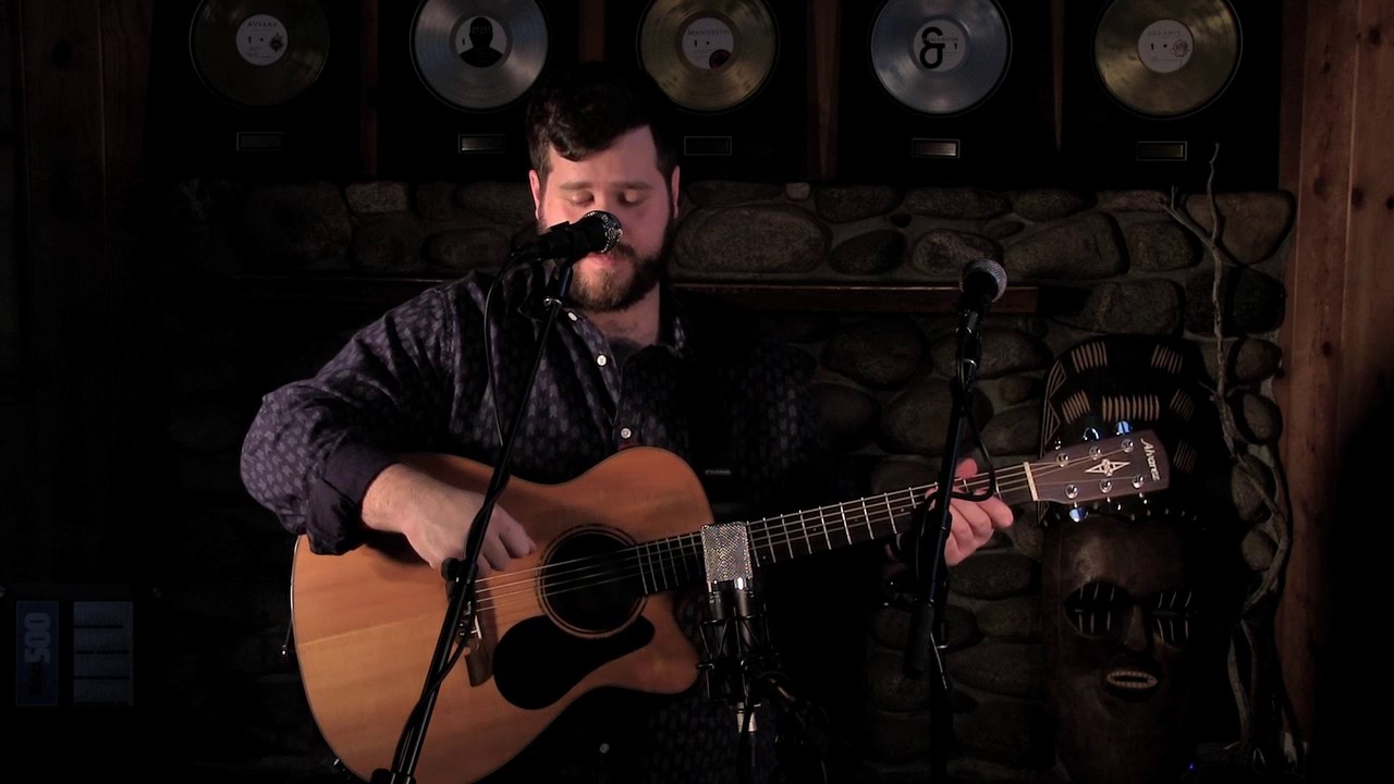 Hire Fergus - Singing Guitarist in Claremont, CA | GigSalad