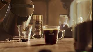 Nescafe GOLD Barista advert uk