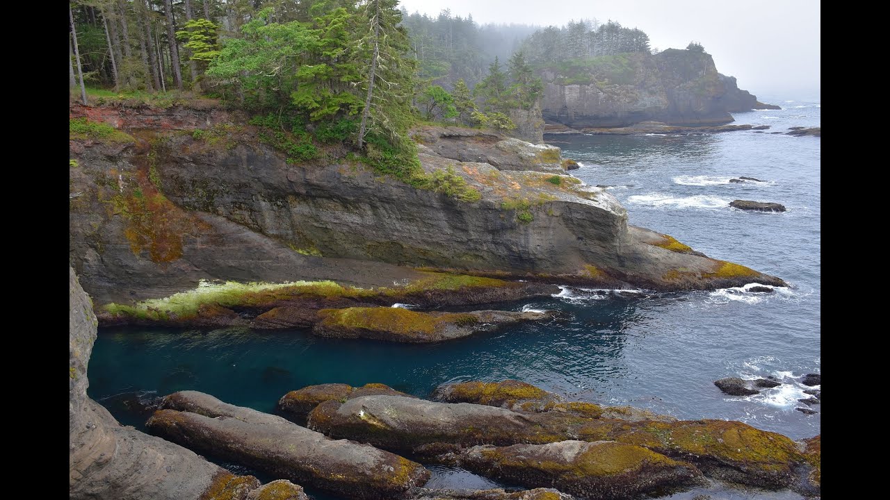 CAPE FLATTERY TRAIL, NEAH BAY