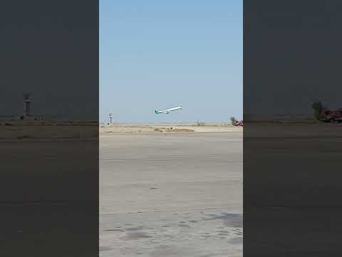 Iraqi Airways CRJ900 Takeoff for Baghdad