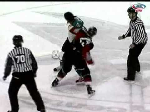Maxime Legault vs. Ryan Del Monte, January 23, 2011 - Portland Pirates ...