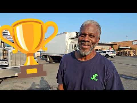 BIG RIG NYC, 40 YEAR veteran driver vs DIFFICULT Brooklyn Loading dock!
