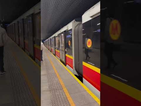 Metro Warszawa
