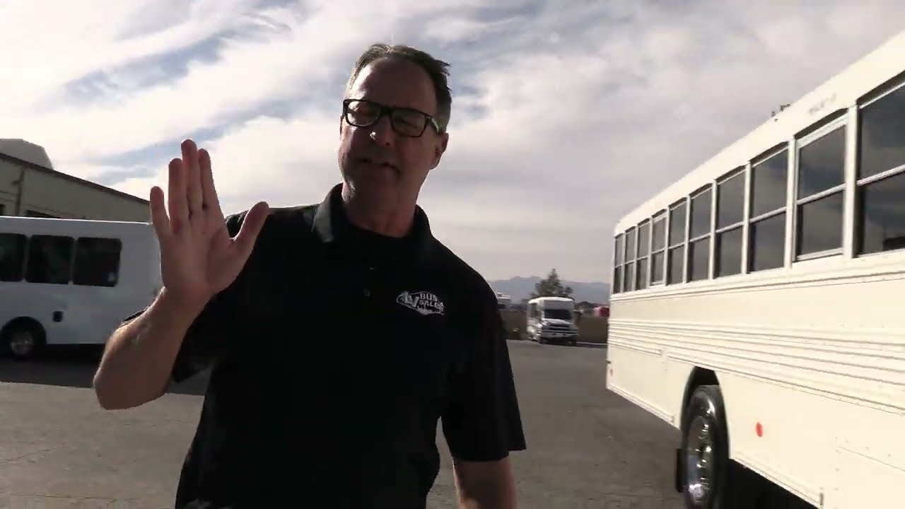 2015 Blue Bird Vision School Bus B08392