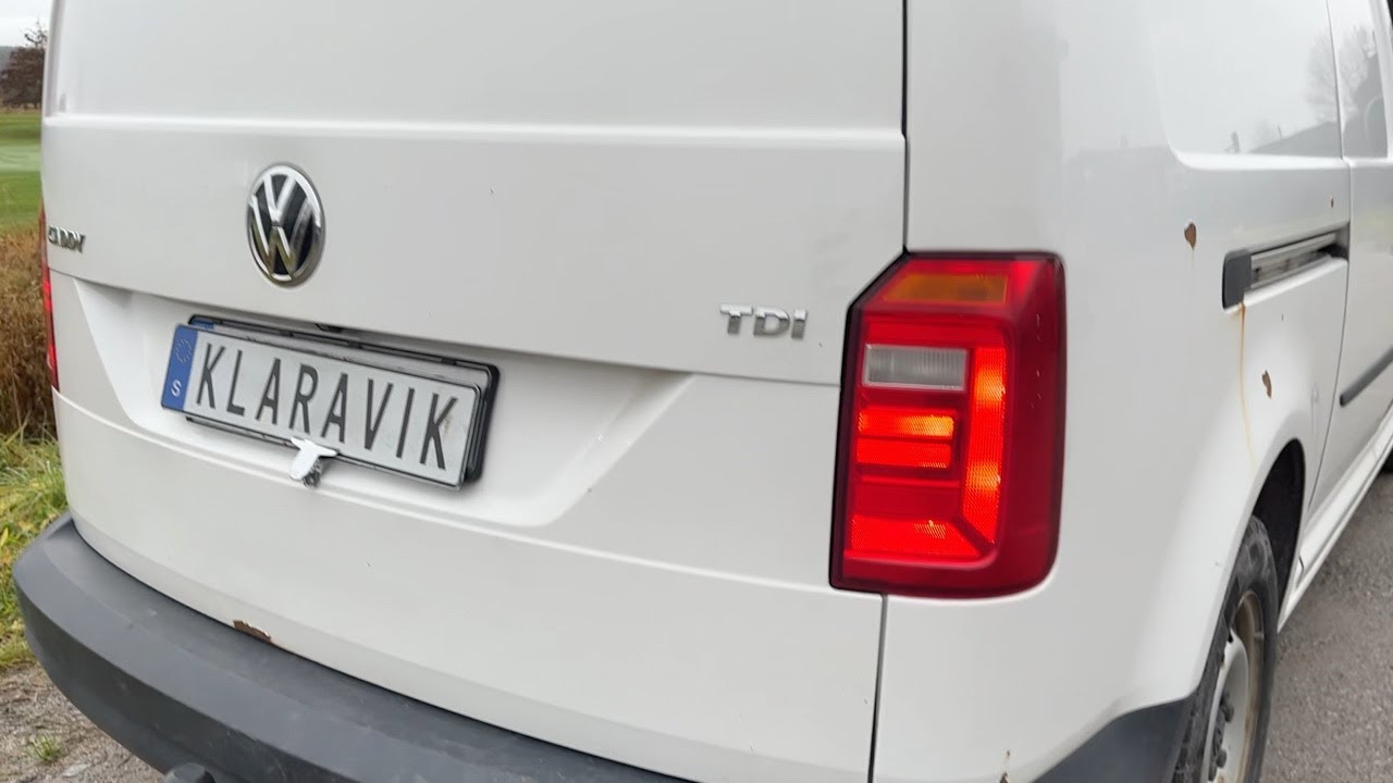Skåpbil Volkswagen Caddy, Täby, Klaravik auktioner