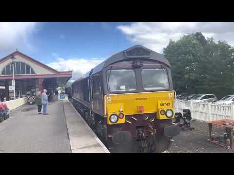 Trains at Edinburgh + Aviemore
